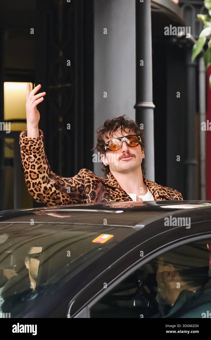 Milan, Italy. 17th Jan, 2026. Men's Fashion, Fall/Winter 2026/2027 ...