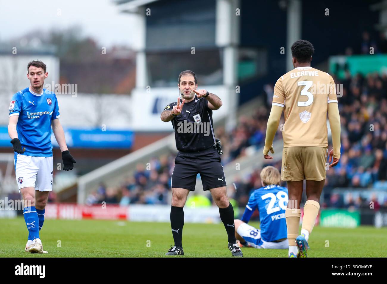 SMH Group Stadium, Chesterfield, England - 17th January 2026 Referee ...
