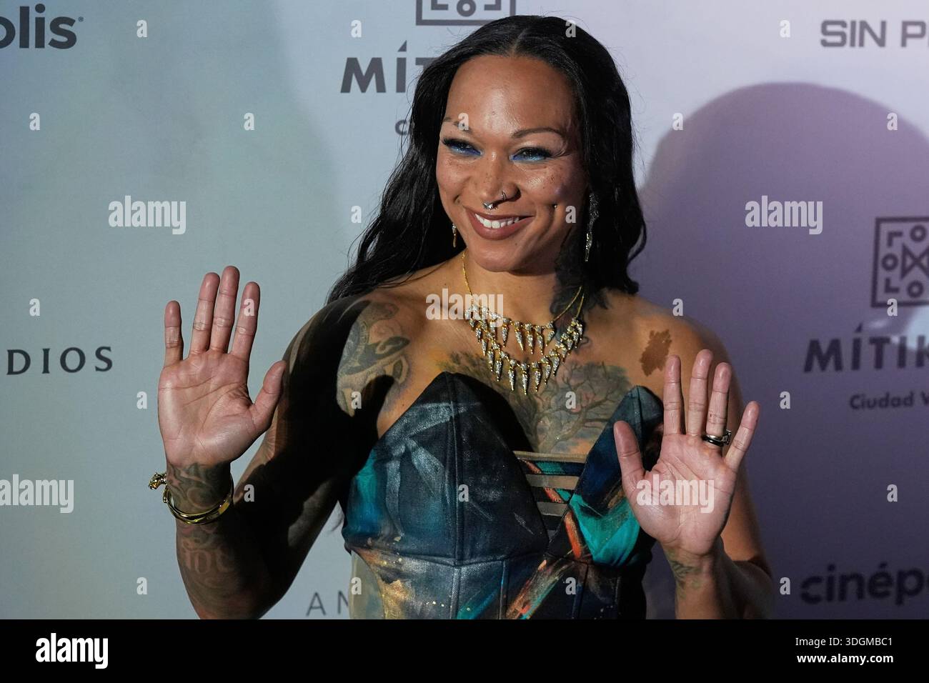 Actor Kali Reis poses for photos at the red-carpet event for the film ...