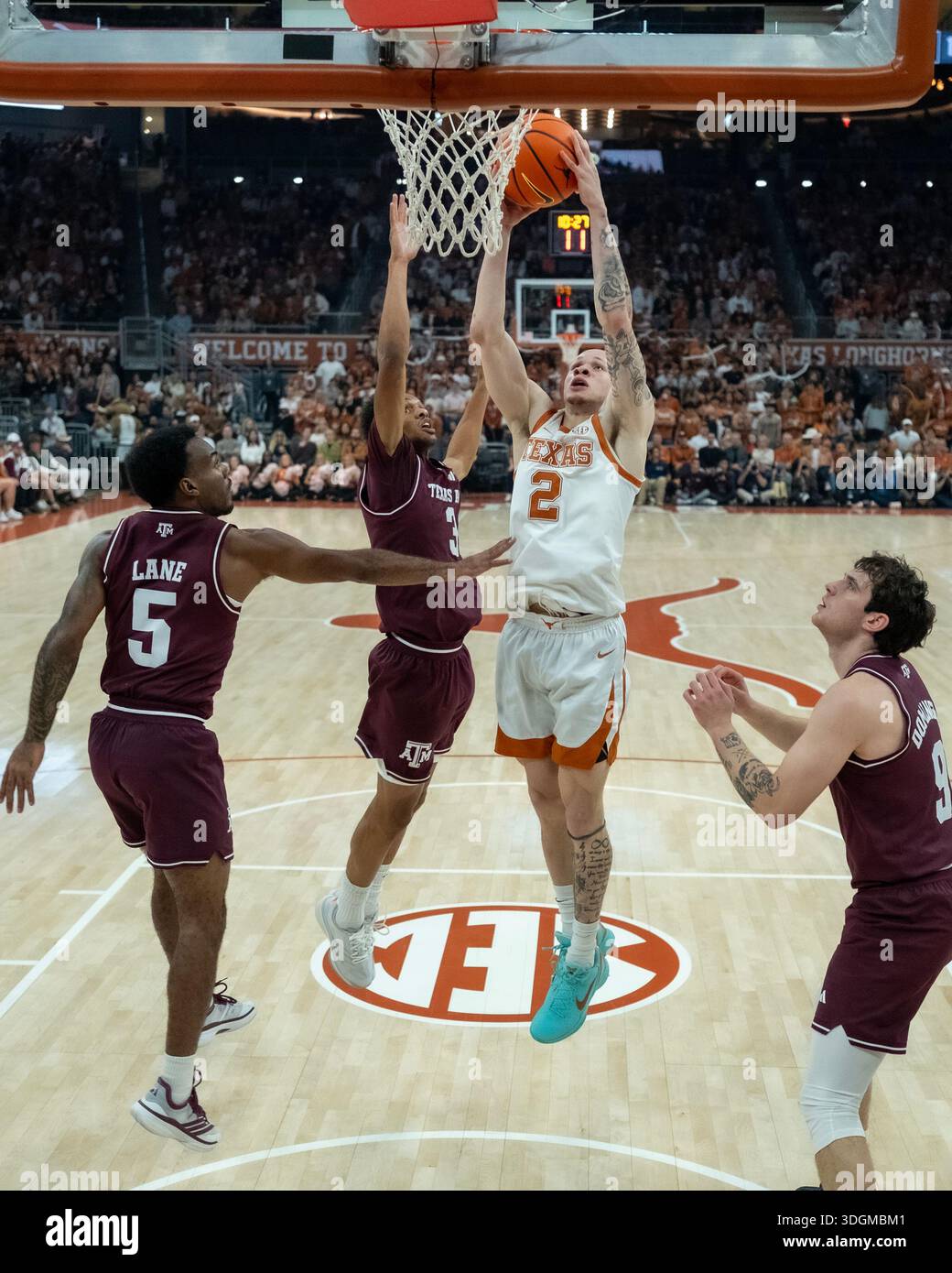 Jan 17, 2026. Chendall Weaver (2) of the Texas Longhorns in action vs ...