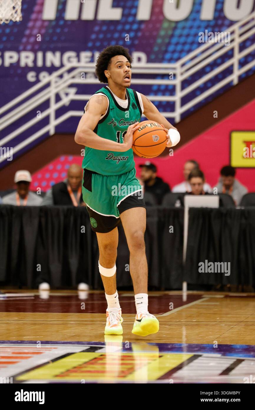 Arizona Compass Prep Quincy Wadley (11) in action against Long Island ...