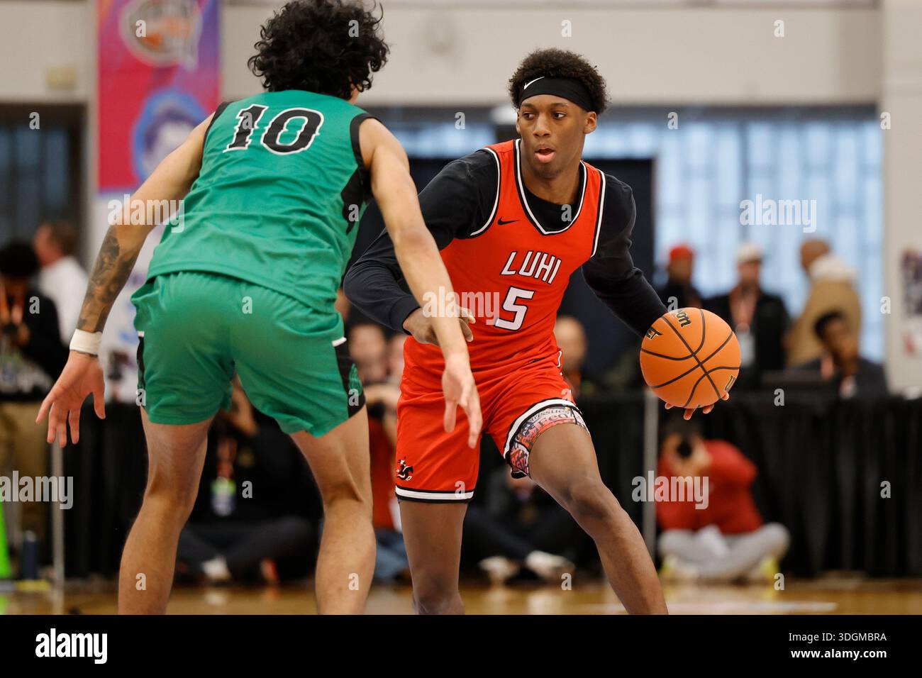 Long Island Lutheran Dylan Mingo (5) in action against Arizona Compass ...