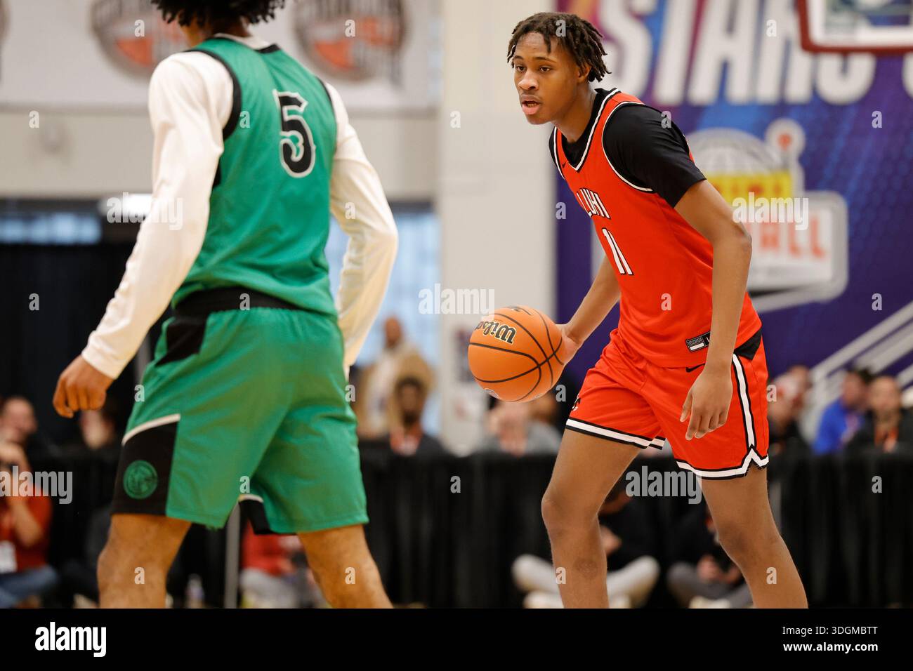 Long Island Lutheran Moussa Kamissoko (11) in action against Arizona ...