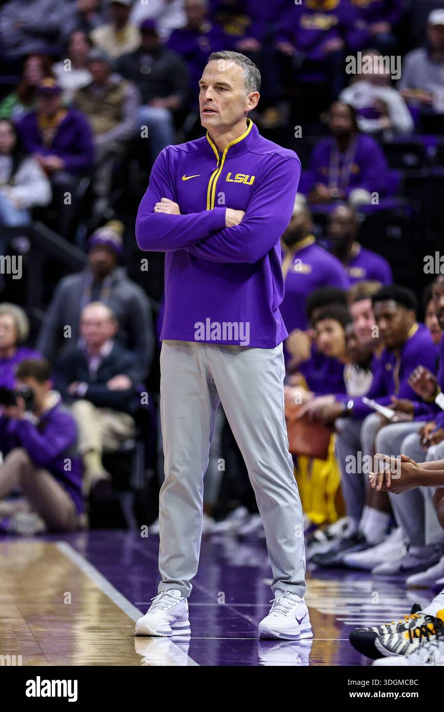 January 17, 2026: LSU Head Coach Matt McMahon calls a play during NCAA ...
