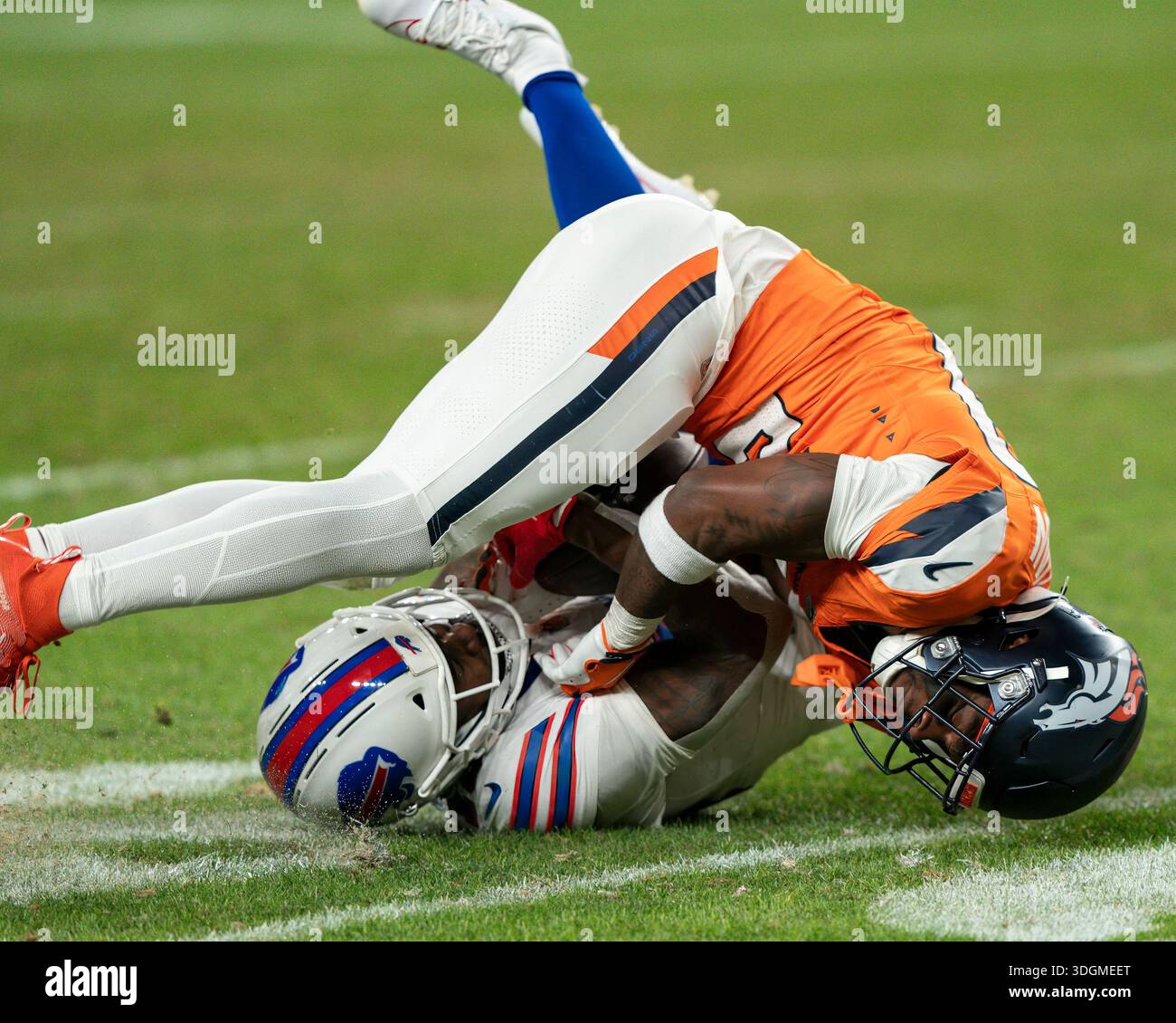 January 17, 2026: Denver Broncos cornerback Ja'quan McMillian (29) ends ...