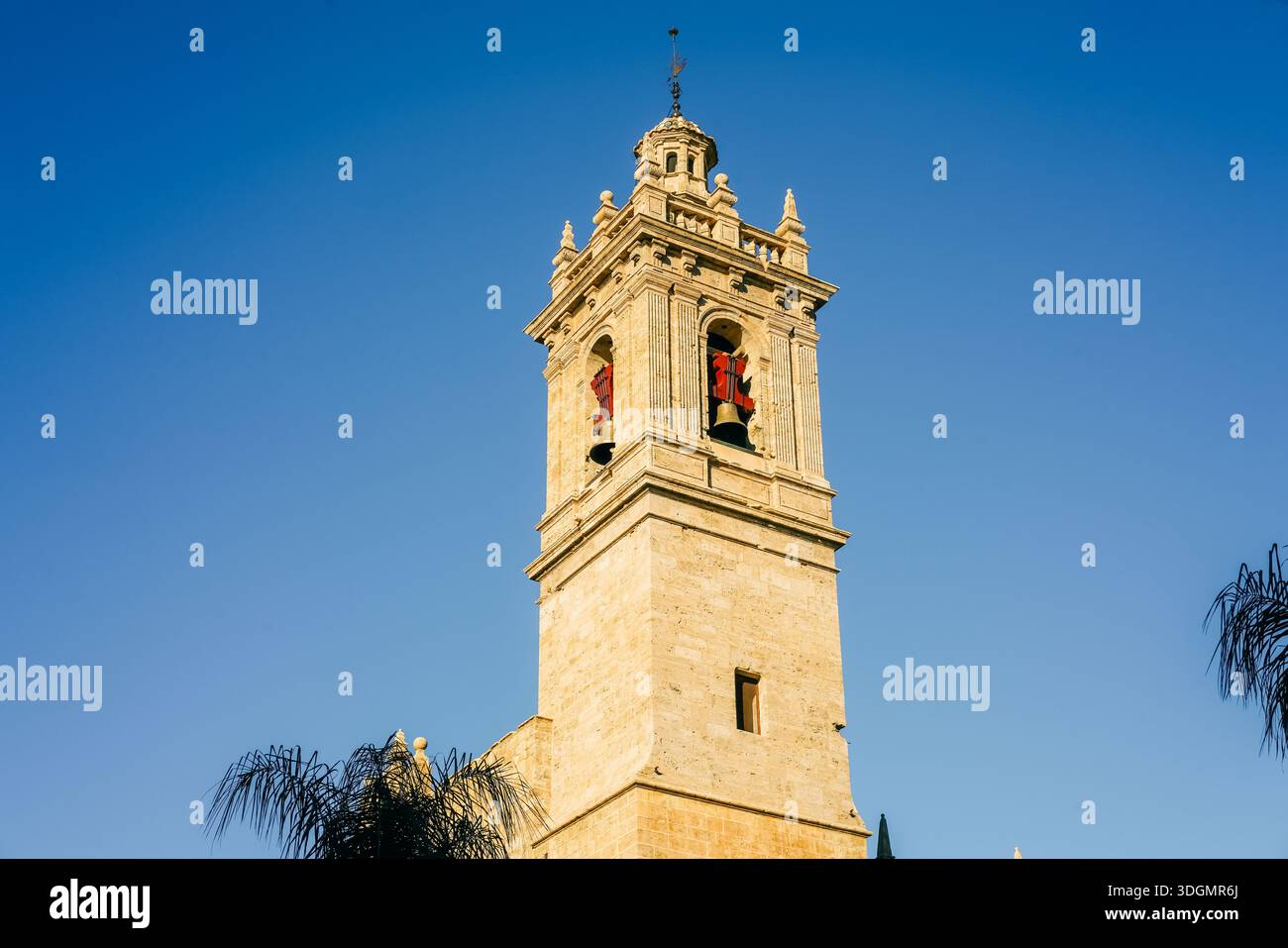 Plaza tetuan timelapse hyperlapse santo hi-res stock photography and ...