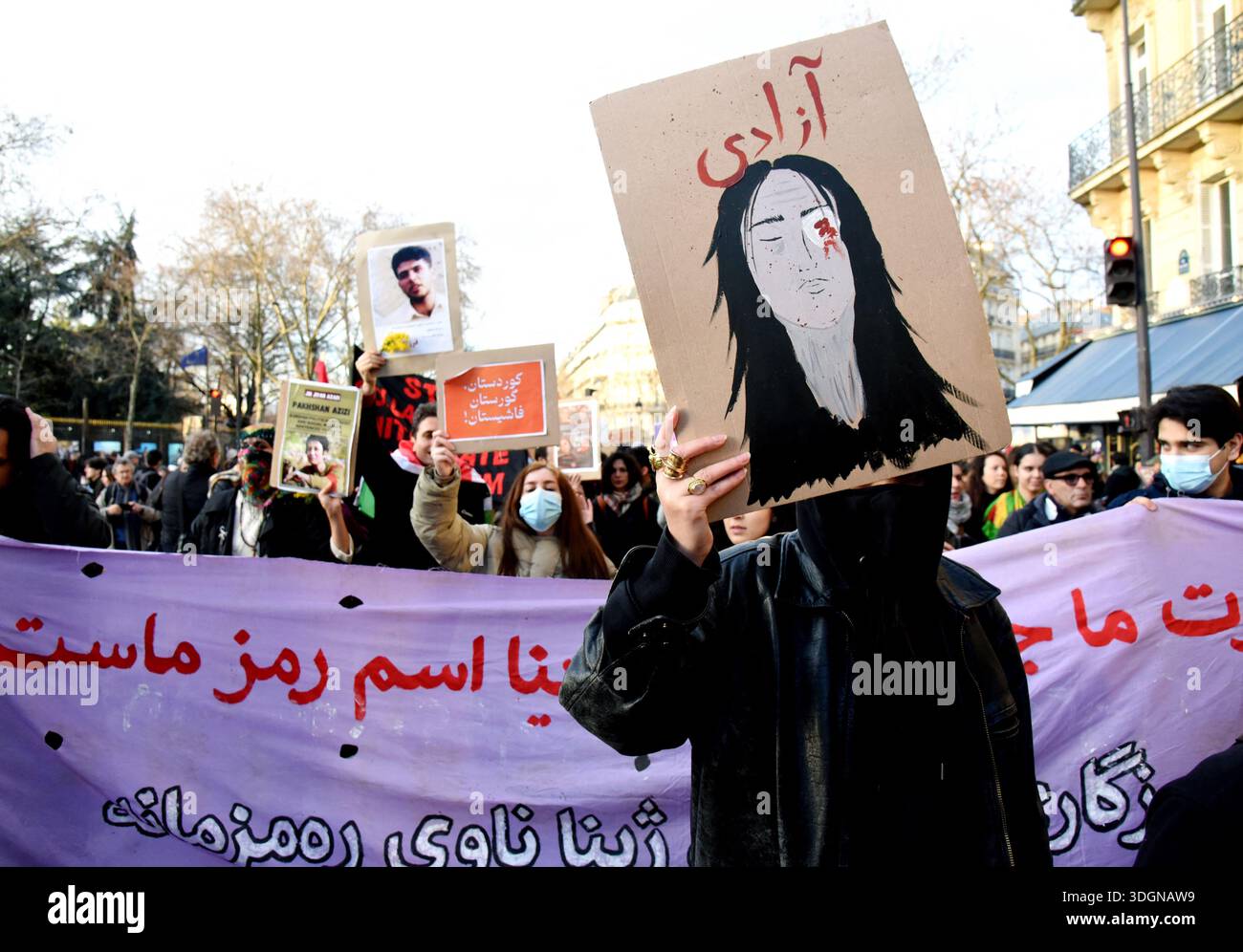 Paris, France. 17th Jan, 2026. Demonstration against Iranian regime ...