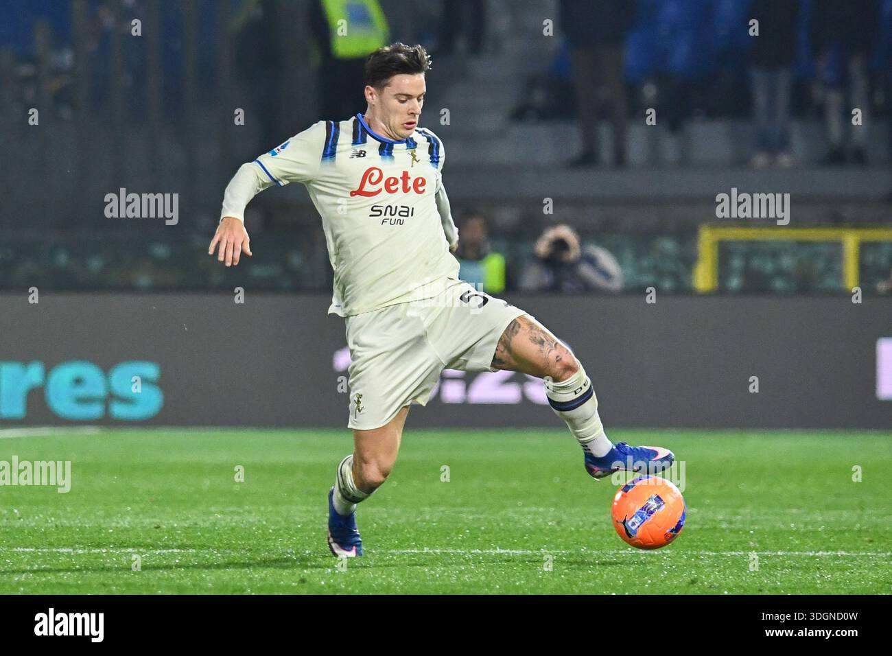 Pisa, Italy. 16th Jan, 2026. Nicola Zalewski (Atalanta) during Pisa SC ...