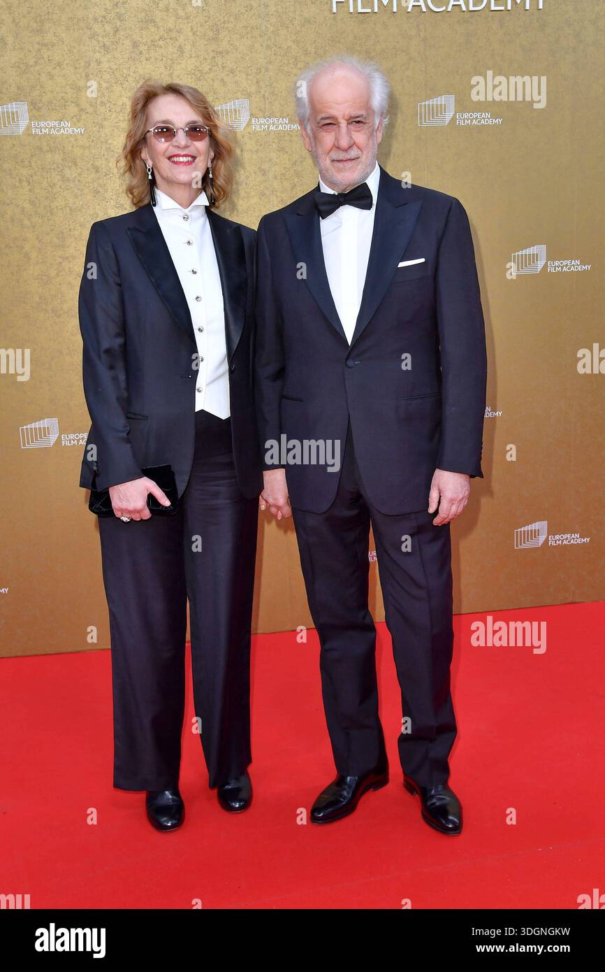 Toni Servillo und Ehefrau Manuela Lamanna bei der Verleihung des ...