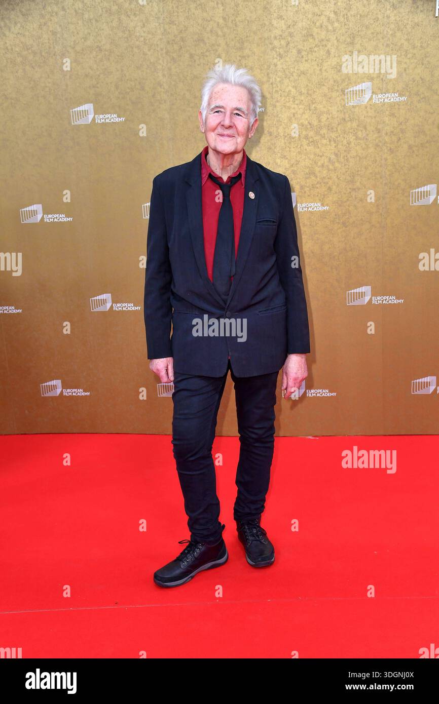 John Smith bei der Verleihung des EUROPEAN FILM AWARDS 2026 in Berlin ...