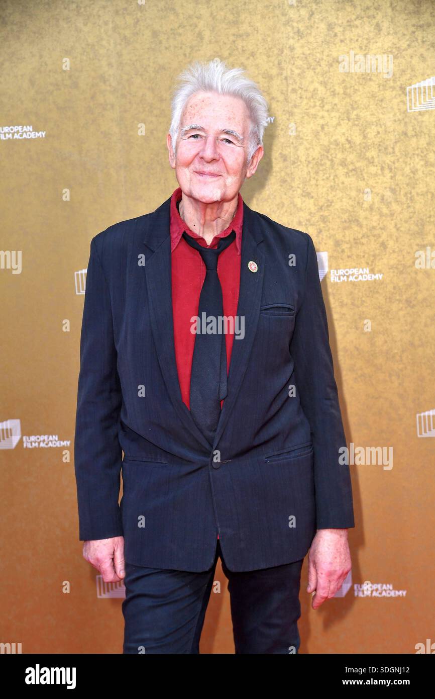 John Smith bei der Verleihung des EUROPEAN FILM AWARDS 2026 in Berlin ...