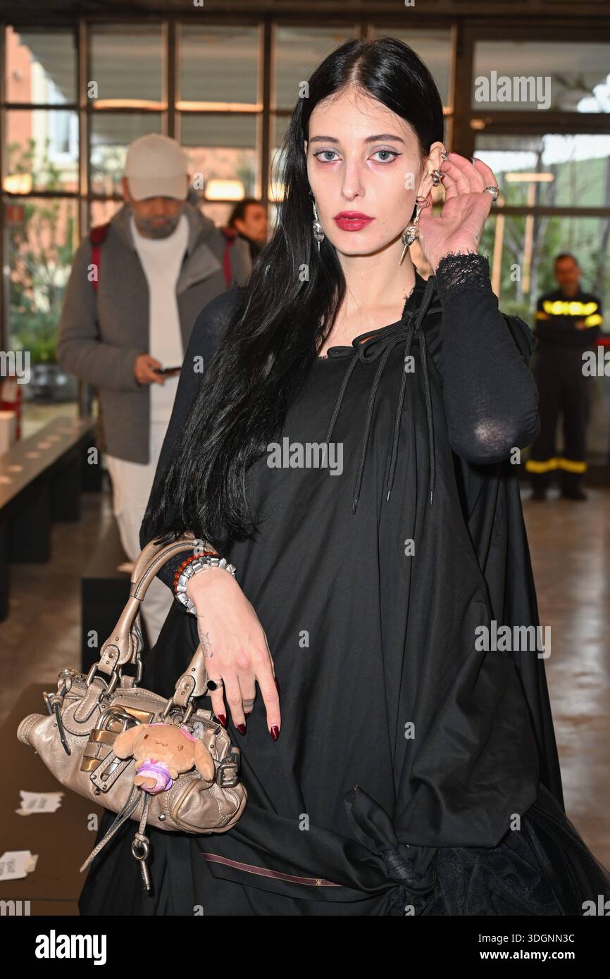 Milan, Italy. 18th Jan, 2026. Men's Fashion, Fall/Winter 2026 - Simon ...