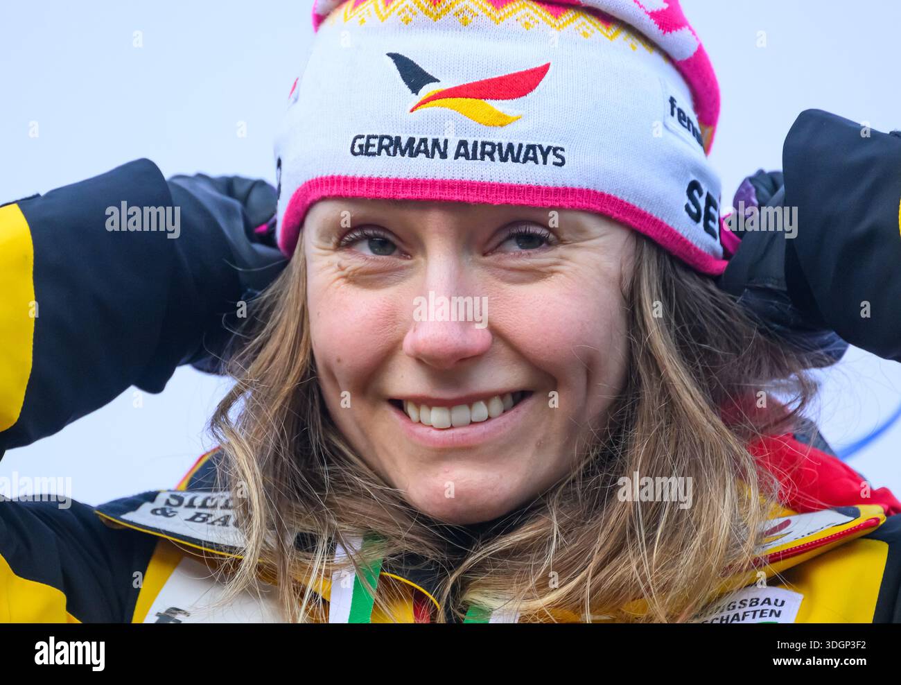 Altenberg, Germany. 18th Jan, 2026. Bobsleigh: World Cup, two-man ...