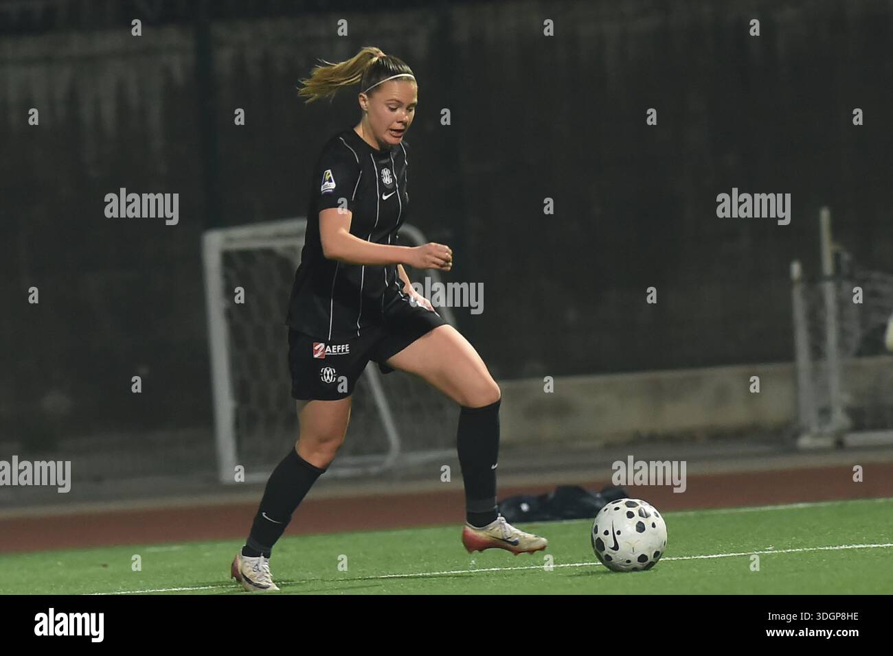 Mina Bergersen of Como Women in action during the Serie A Women Athora ...