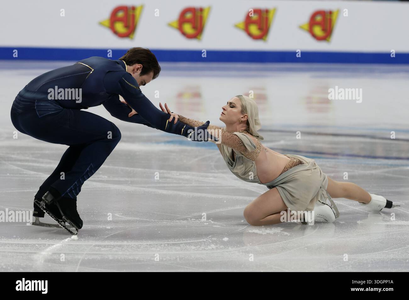 Day Four. 17th Jan, 2026. Olivia Smart and Tim Dieck of Spain compete ...