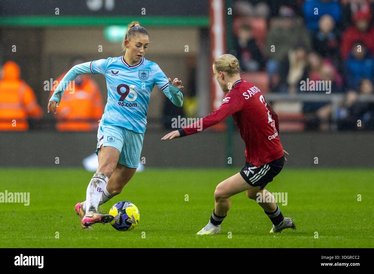 Leigh Sports Village, Manchester, UK. 18th Jan, 2026. Womens FA Cup ...