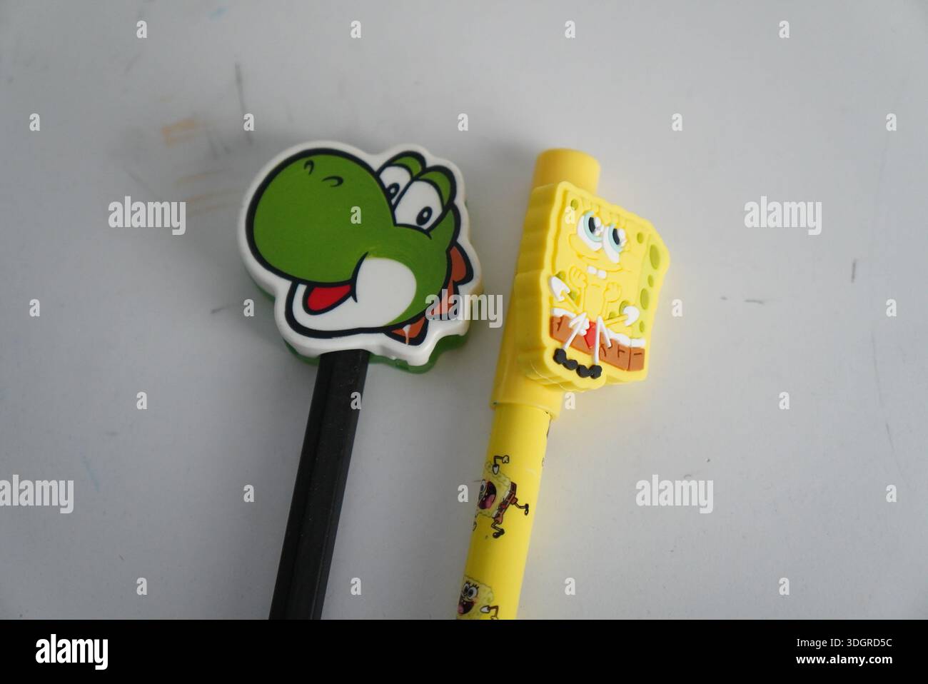 Spongebob squarepants nickelodeon kids hi-res stock photography and ...