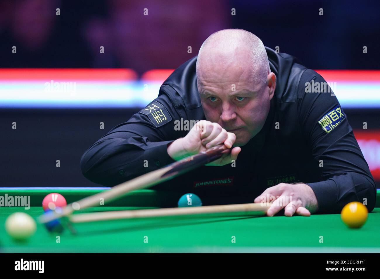 London, UK. 18th Jan, 2026. John Higgins during The Johnstone's Paint ...