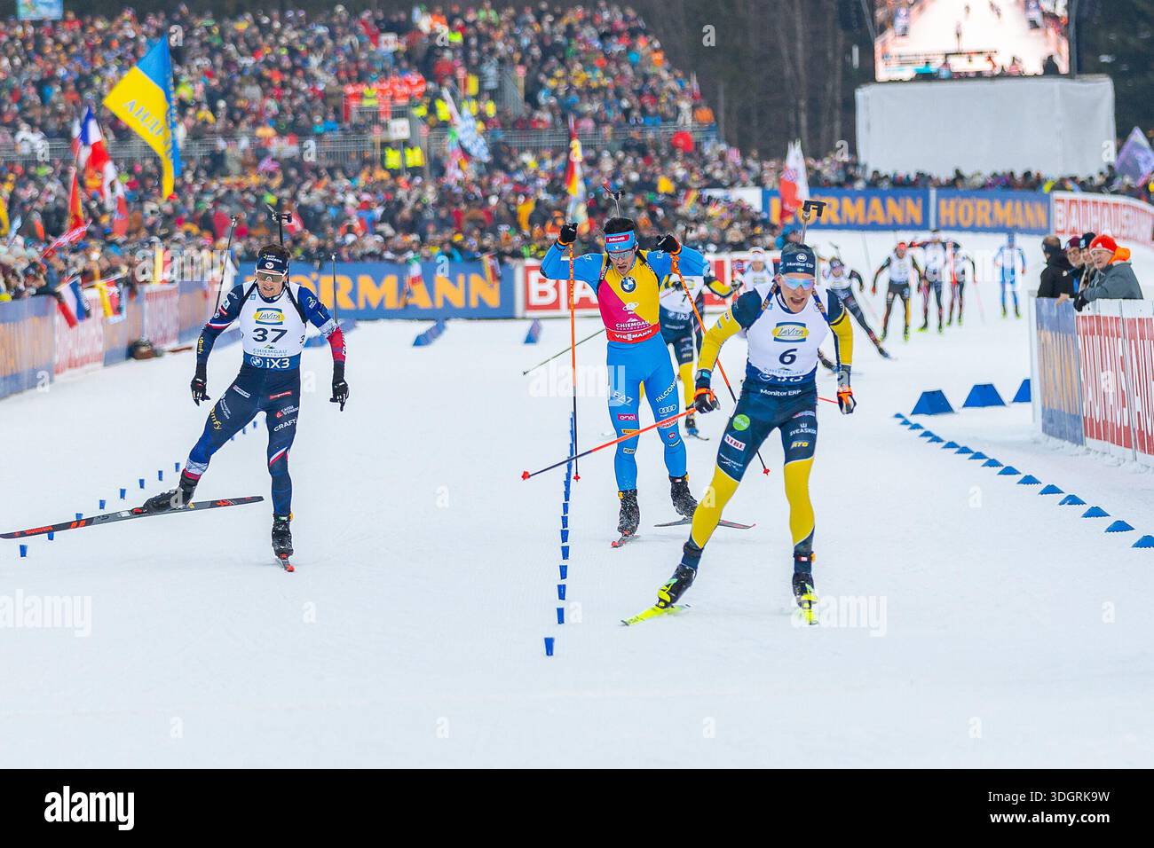 PONSILUOMA Martin (SWE, 6), at the finish line, behind CLAUDE Fabien ...