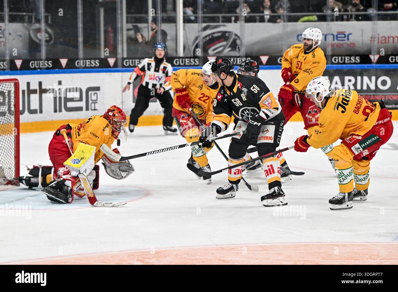 18/01/2026, Porza, Cornèr Arena, NL: HC Lugano - SCL Tigers, #58 Connor ...