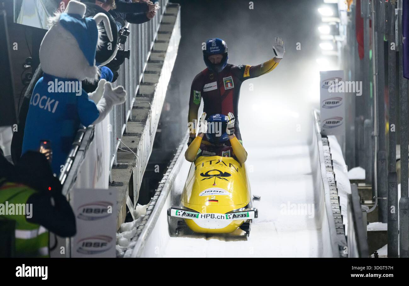 Altenberg, Germany. 18th Jan, 2026. Bobsleigh: World Cup, four-man ...