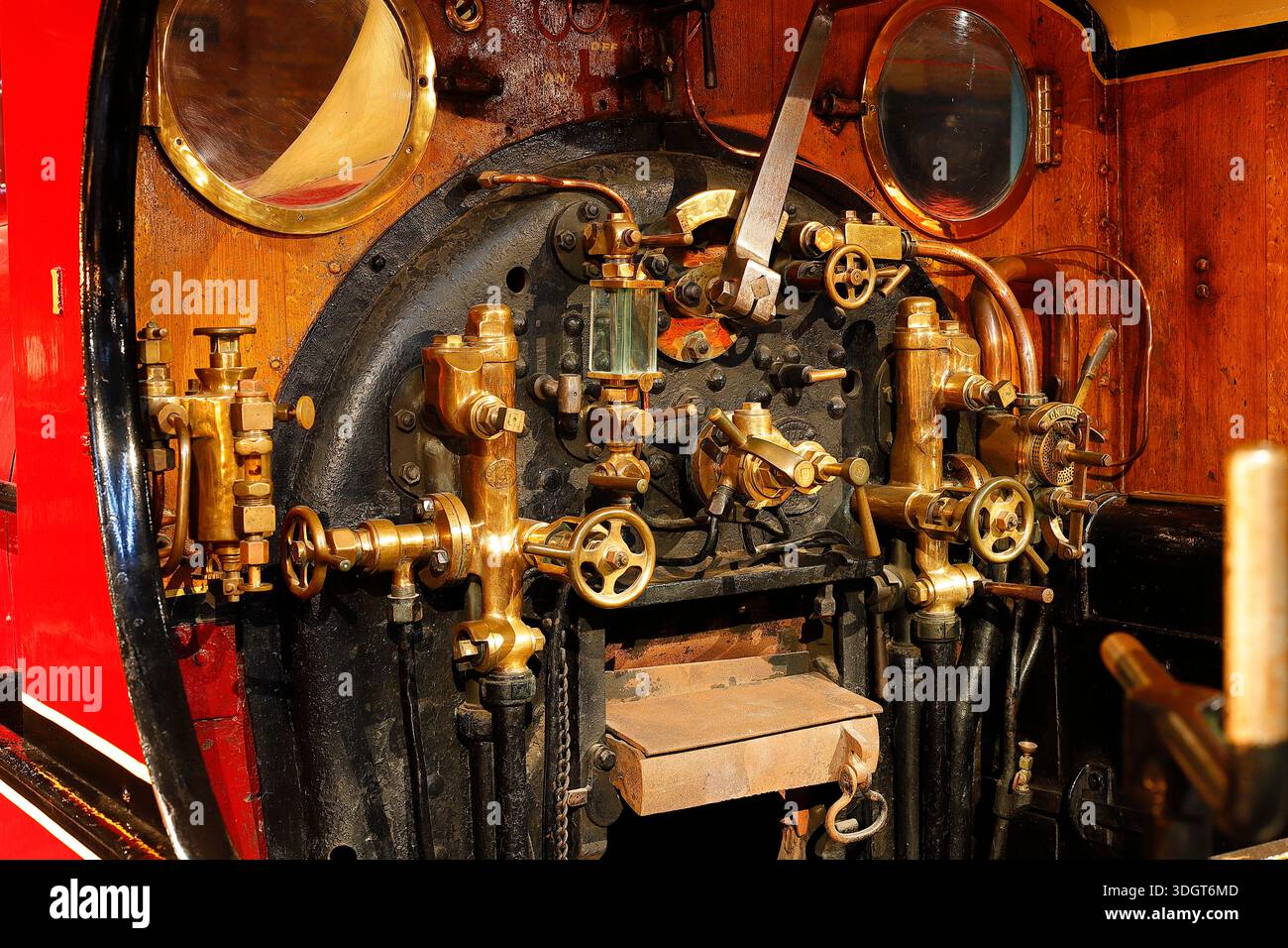 Steam locomotive cab hi-res stock photography and images - Alamy