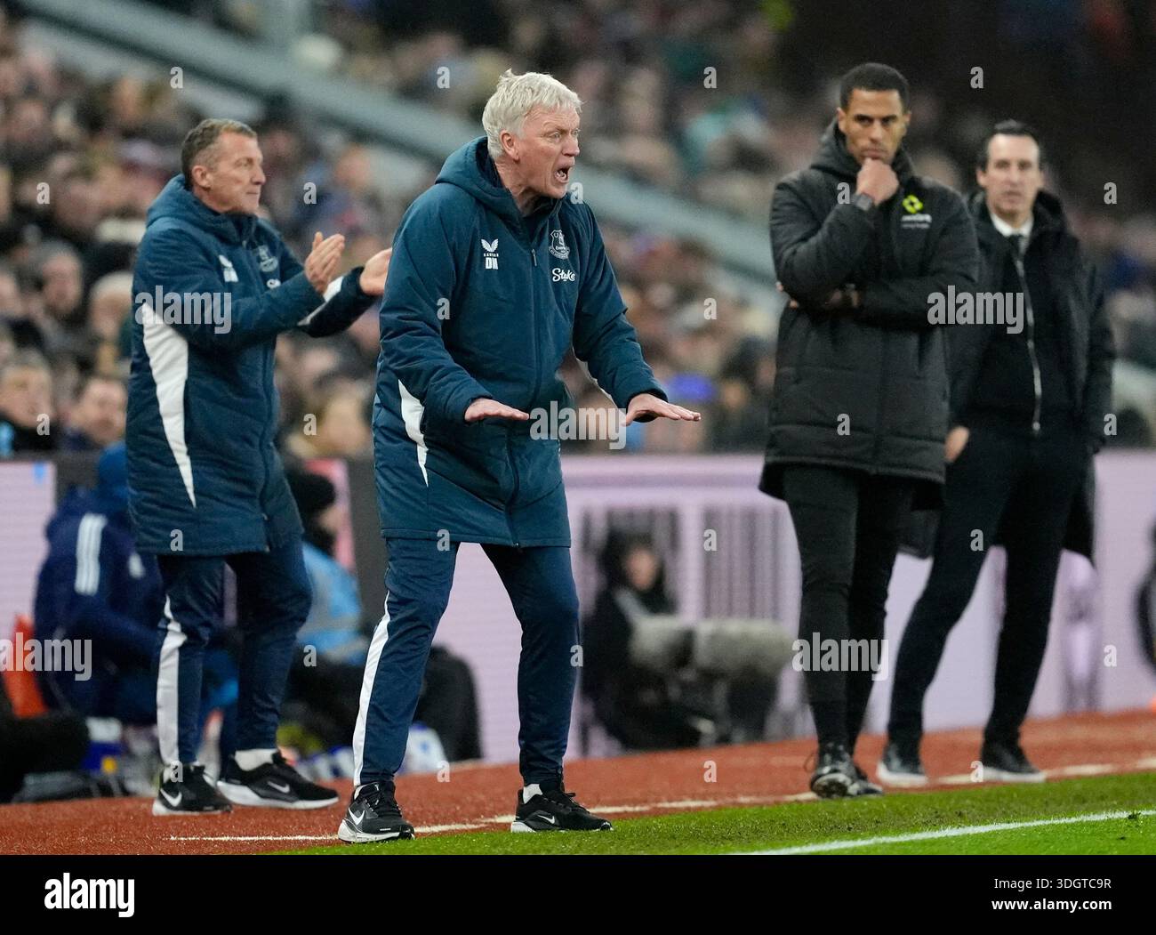 Everton manager David Moyes during the Premier League match at Villa ...