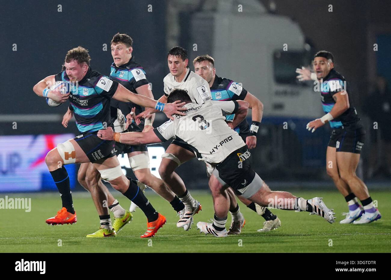Glasgow Warriors' Alexander Craig runs with the ball during the ...
