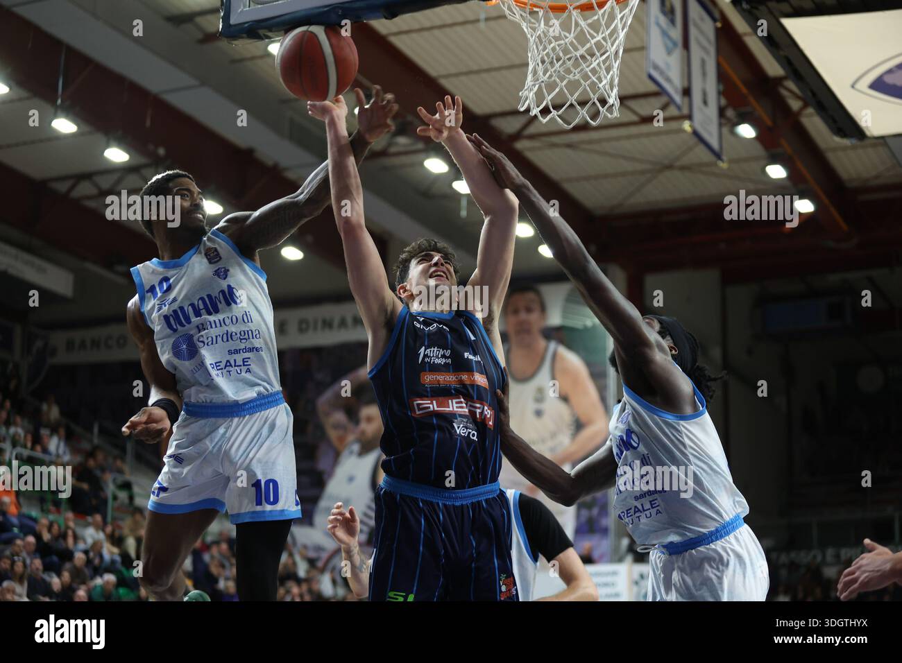 Sassari, Italy. 18th Jan, 2026. Guglielmo Caruso (Guerri Napoli) vs ...
