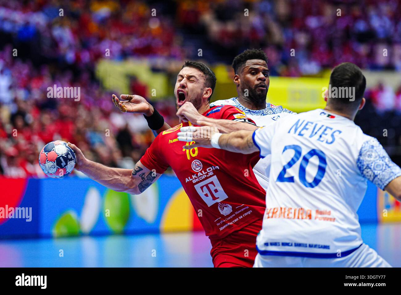 Filip Kuzmanovski (Nordmazedonien, #18), Victor Iturizza (Portugal, #08 ...