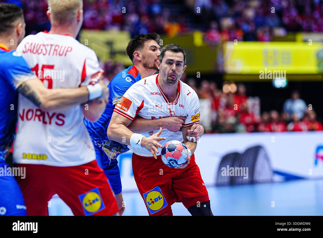 Andrei Buzle (Rumaenien, #47), Rasmus Lauge (Daenemark, #11) DEN ...