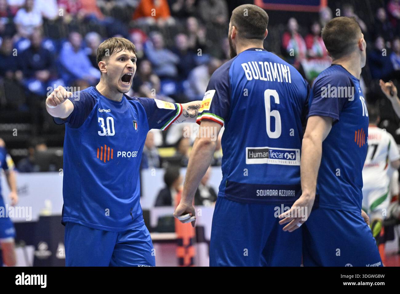 Italy's Tommaso Romei and Davide Bulzamini react during the European ...