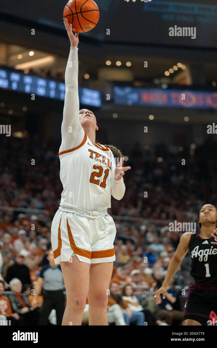 Texas, USA. 18th Jan, 2026. Ashton Judd (21) of the Texas Longhorns in ...