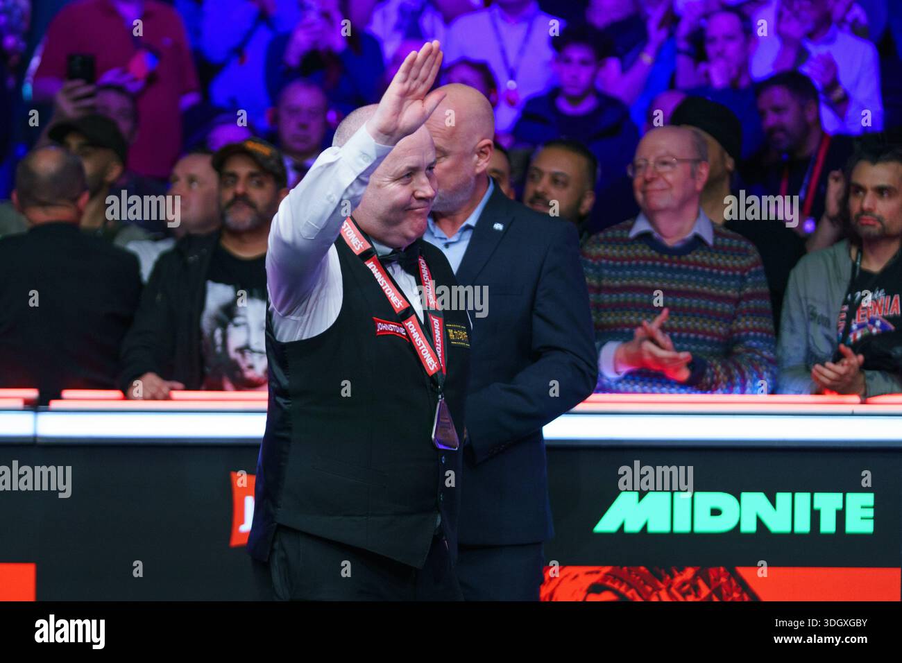 John Higgins looks dejected after losing The Johnstone’s Paint Masters ...