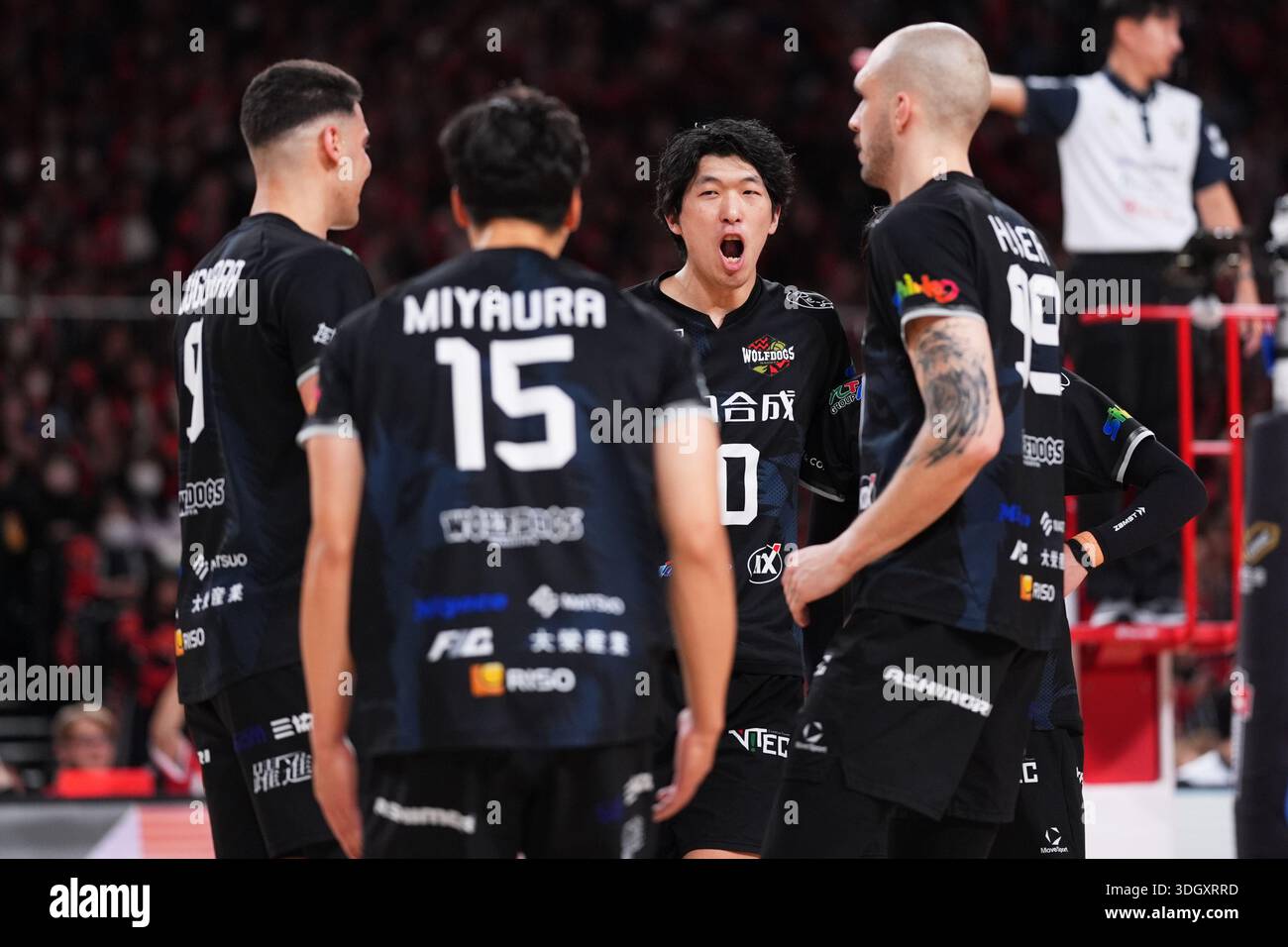 Shunichiro Sato & Wolfdogs Nagoya team group, JANUARY 17, 2026 ...