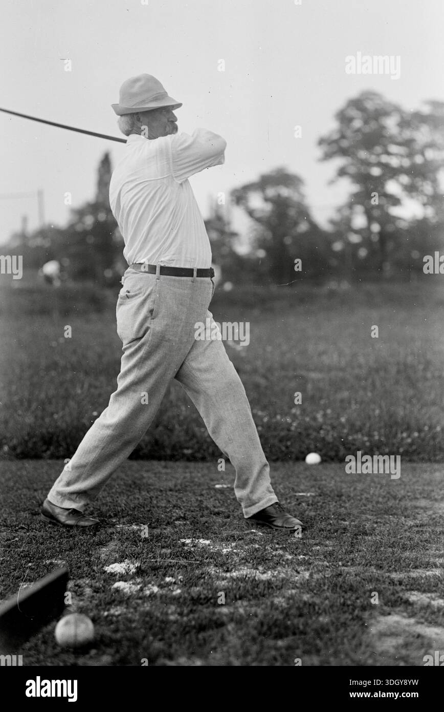 Cummins albert baird hi-res stock photography and images - Alamy