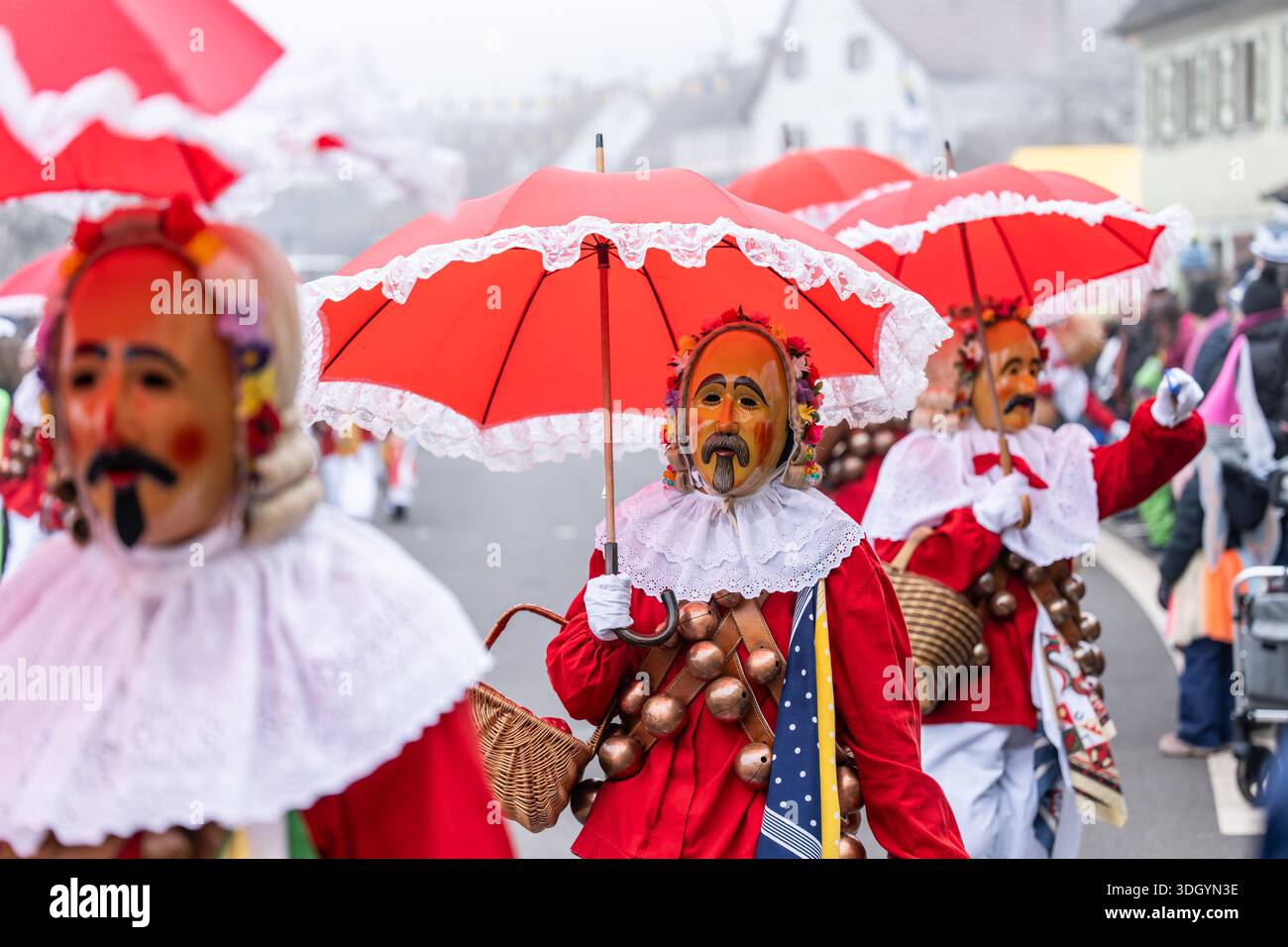 Sigmarswangen, Germany. 18th Jan, 2026. The jester figure "Hansel" of ...