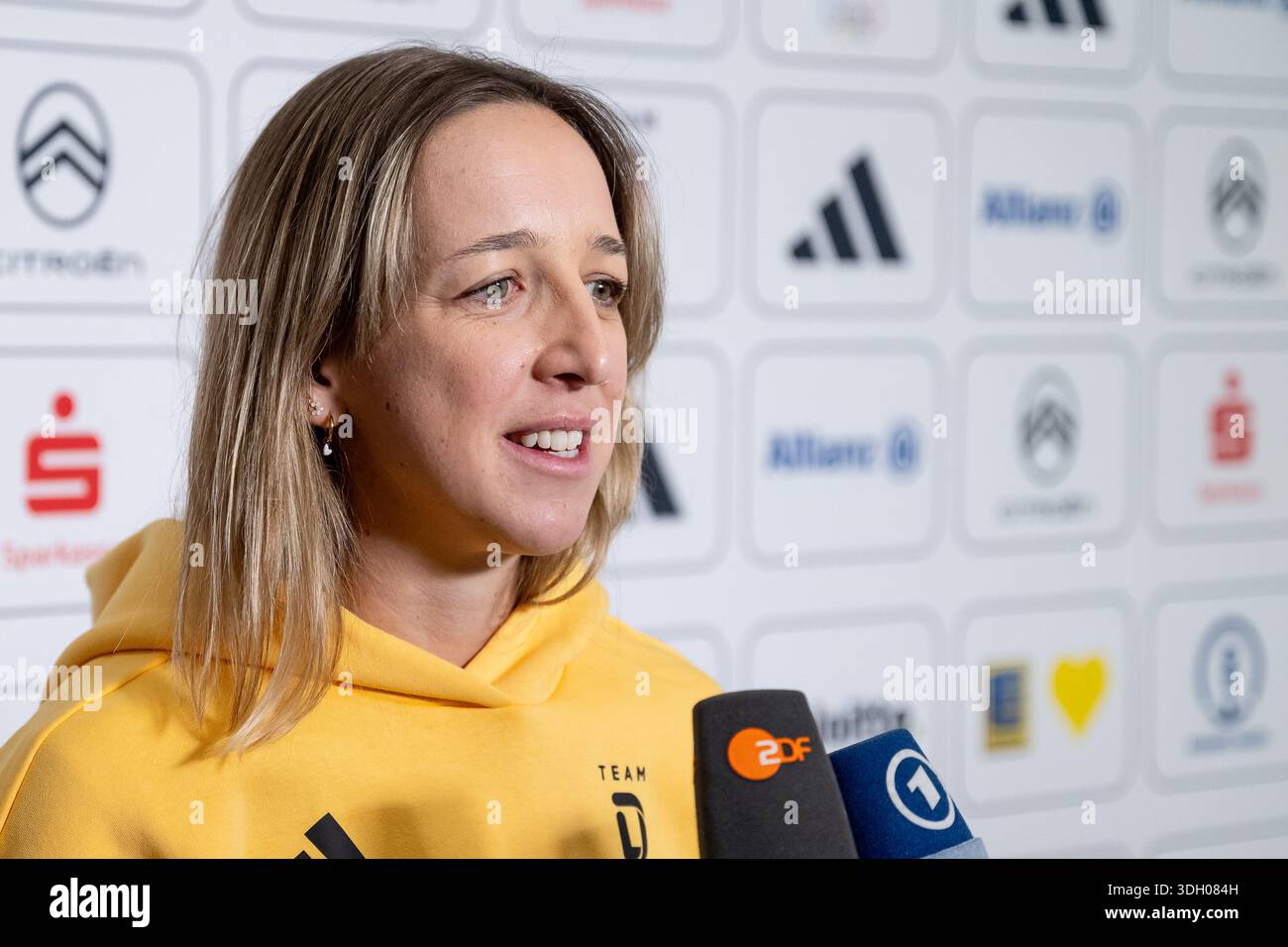 Franziska Preuss (DOSB Olympic Squad German Ski Association DSV ...