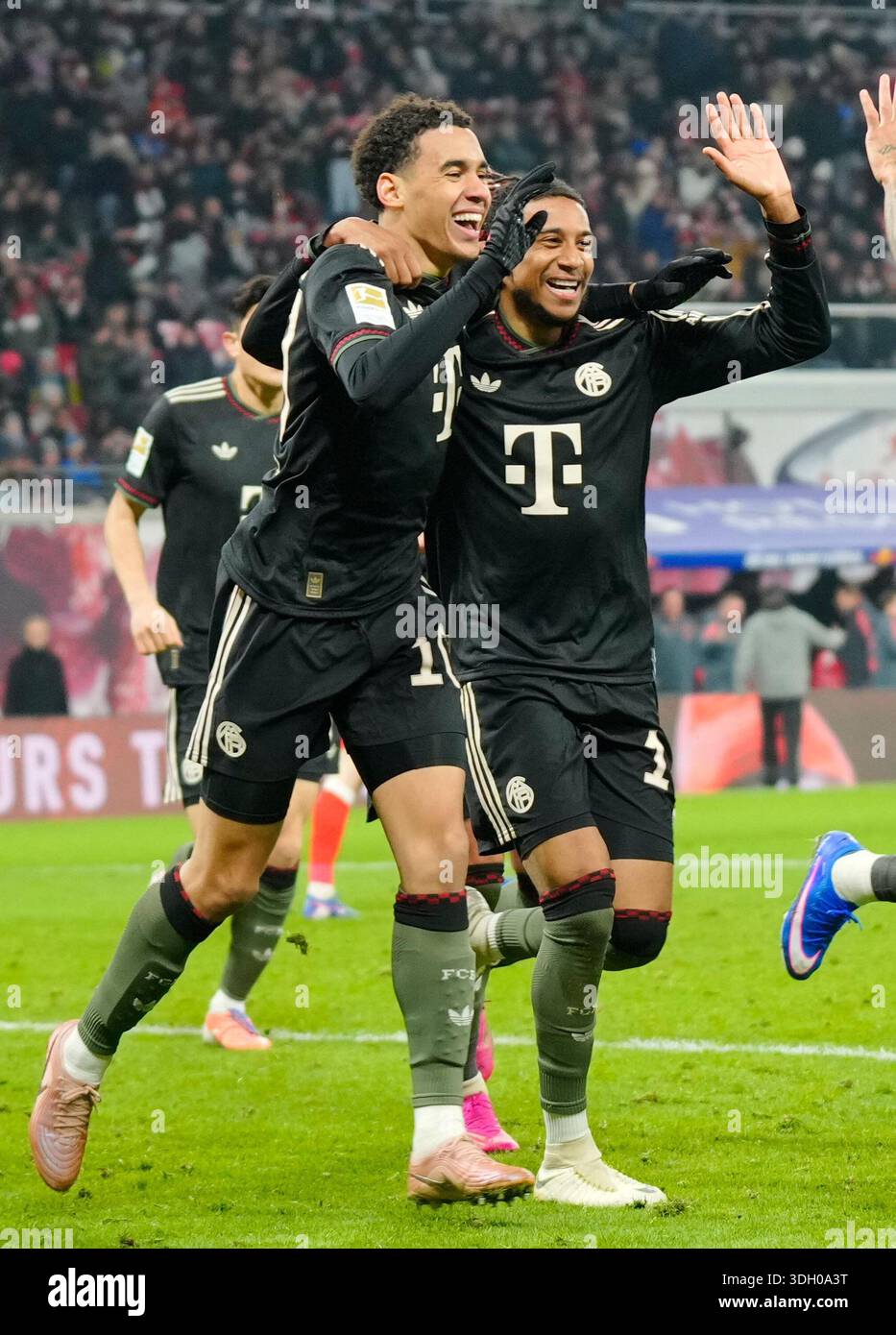 1:5 Goal, celebration, from the left Jamal Musiala, goal scorer Michael ...