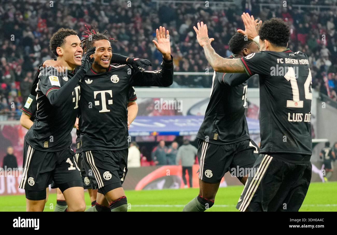1:5 Goal, celebration, from the left Jamal Musiala, goal scorer Michael ...