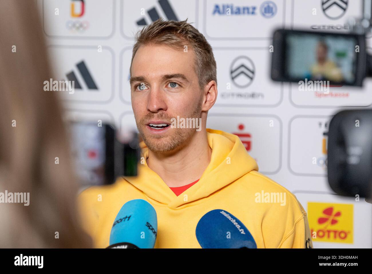 David Zobel (DOSB Olympic squad German Ski Association DSV, Biathlon ...