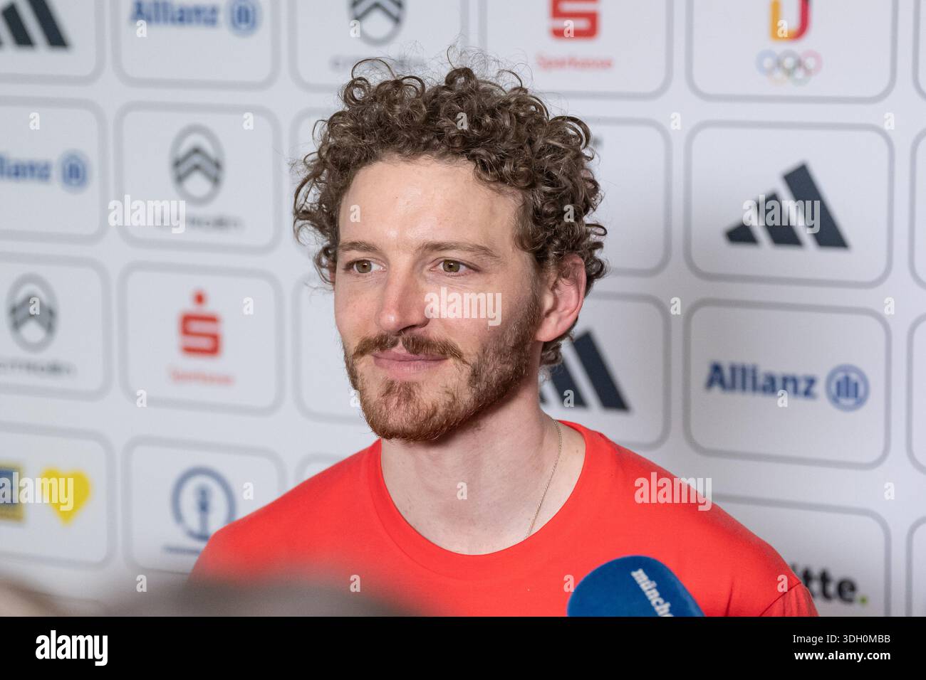 Linus Strasser (DOSB Olympic squad German Ski Association DSV, Alpine ...