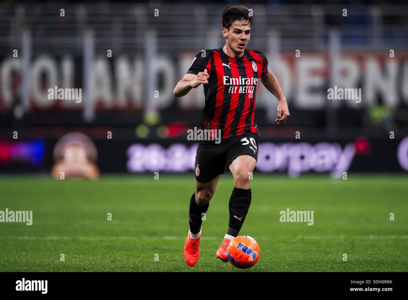 Ardon Jashari of AC Milan in action during the Serie A football match ...