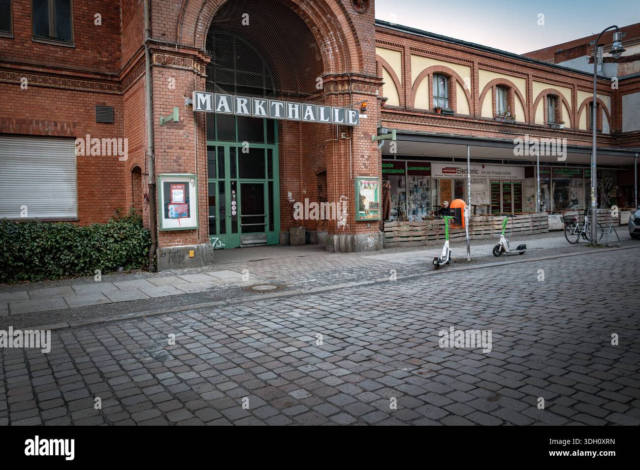 Berlin Mitte OT Moabit Markthalle Moabit, Arminiushalle / Zunfthalle ...