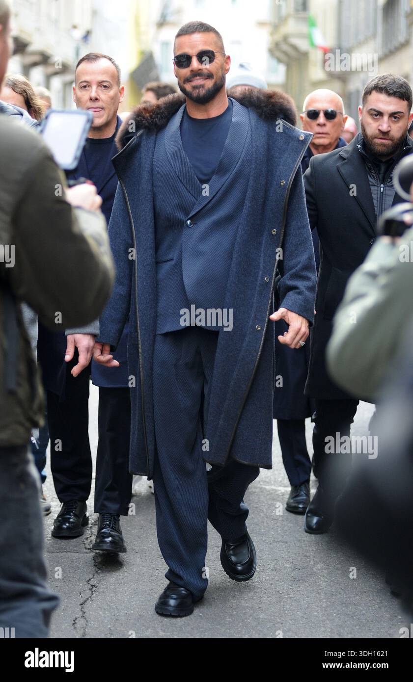 Milan, Italy. 19th Jan, 2026. Milan: Ricky Martin leaves the Armani ...