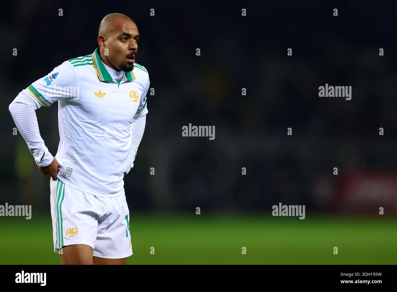 Torino, Italy. 18th Jan, 2026. Donyell Malen of AS Roma looks on during ...