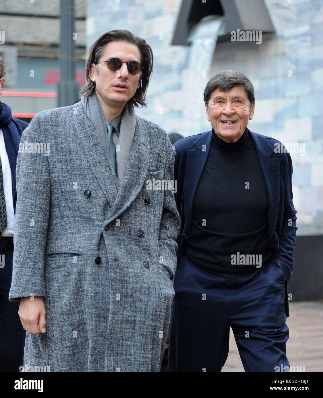 Milan Luca Marinelli leaves the hotel to go to the Giorgio Armani ...