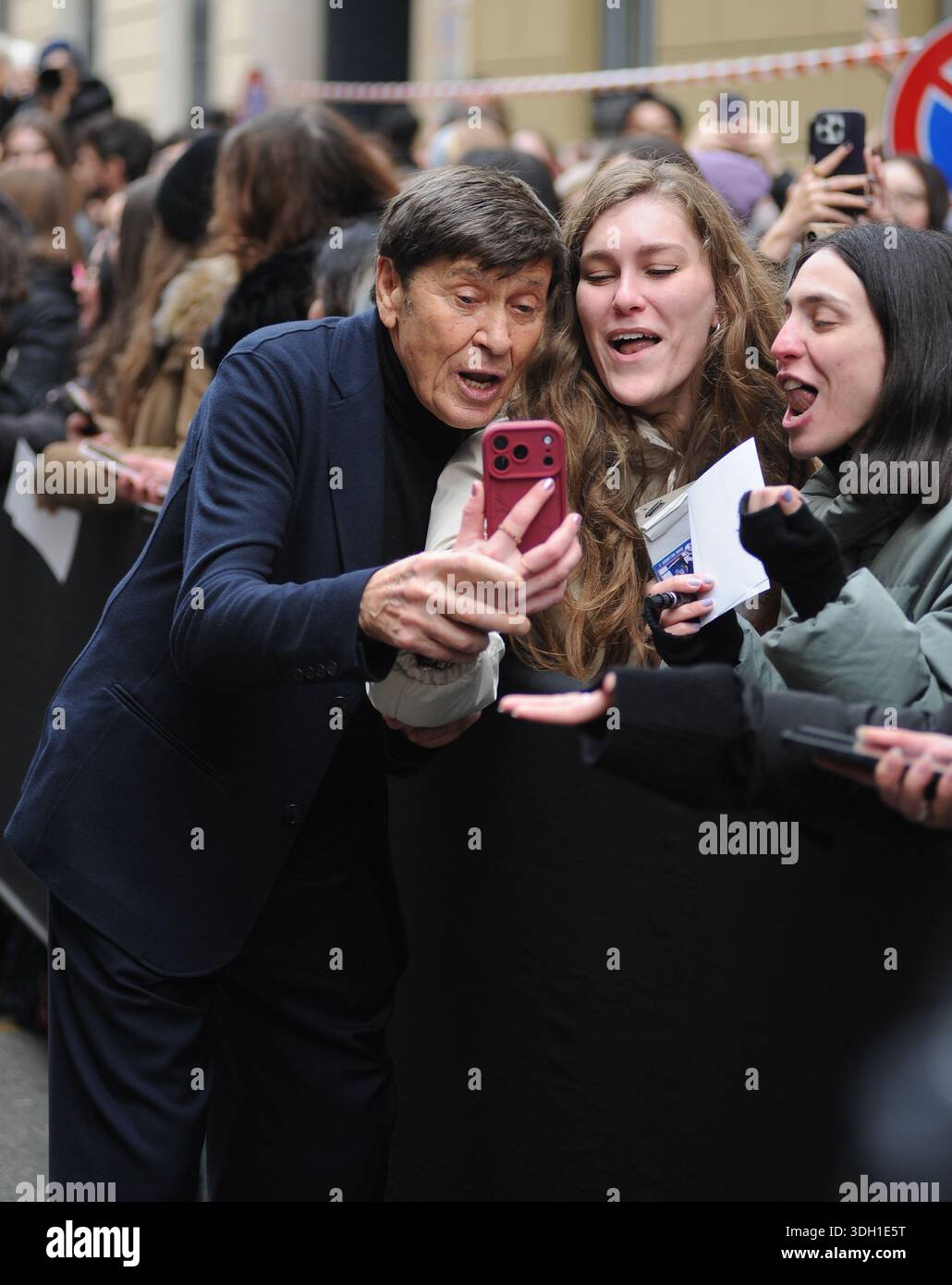 Milan Luca Marinelli leaves the hotel to go to the Giorgio Armani ...