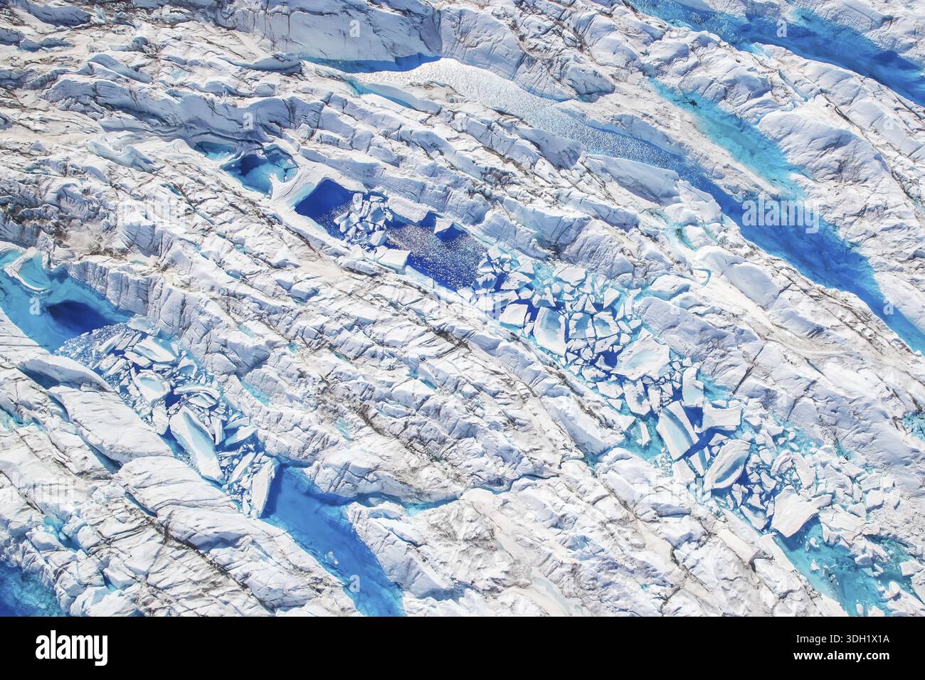 Surface meltwater on the Greenland Ice Sheet, visible impact of climate ...