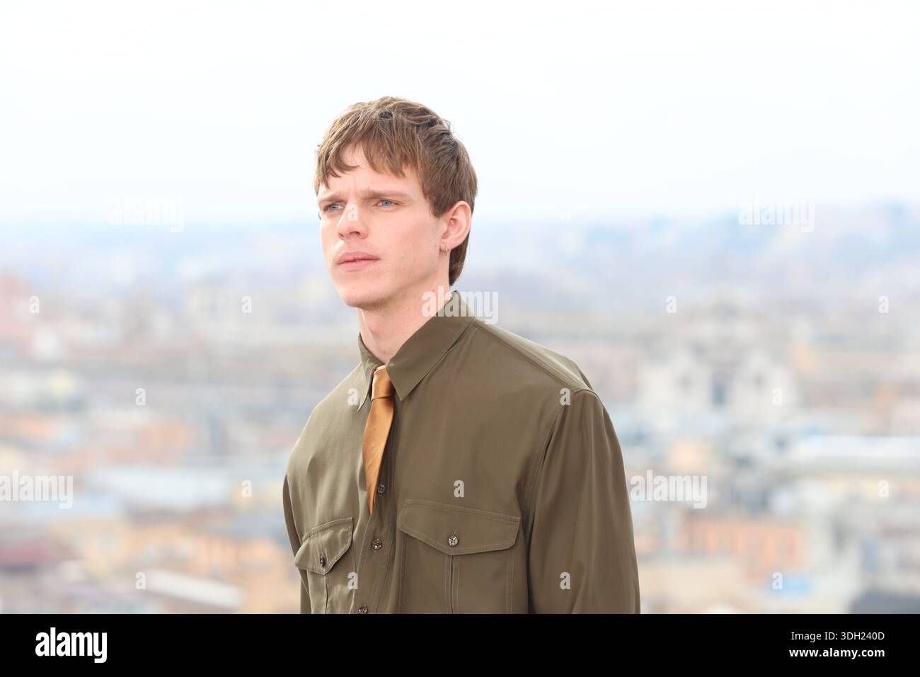 1/15/2026 Finn Bennett during the photocall and red carpet for the ...